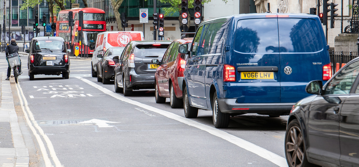 Do you get points for driving in a bus lane? | Veygo by Admiral